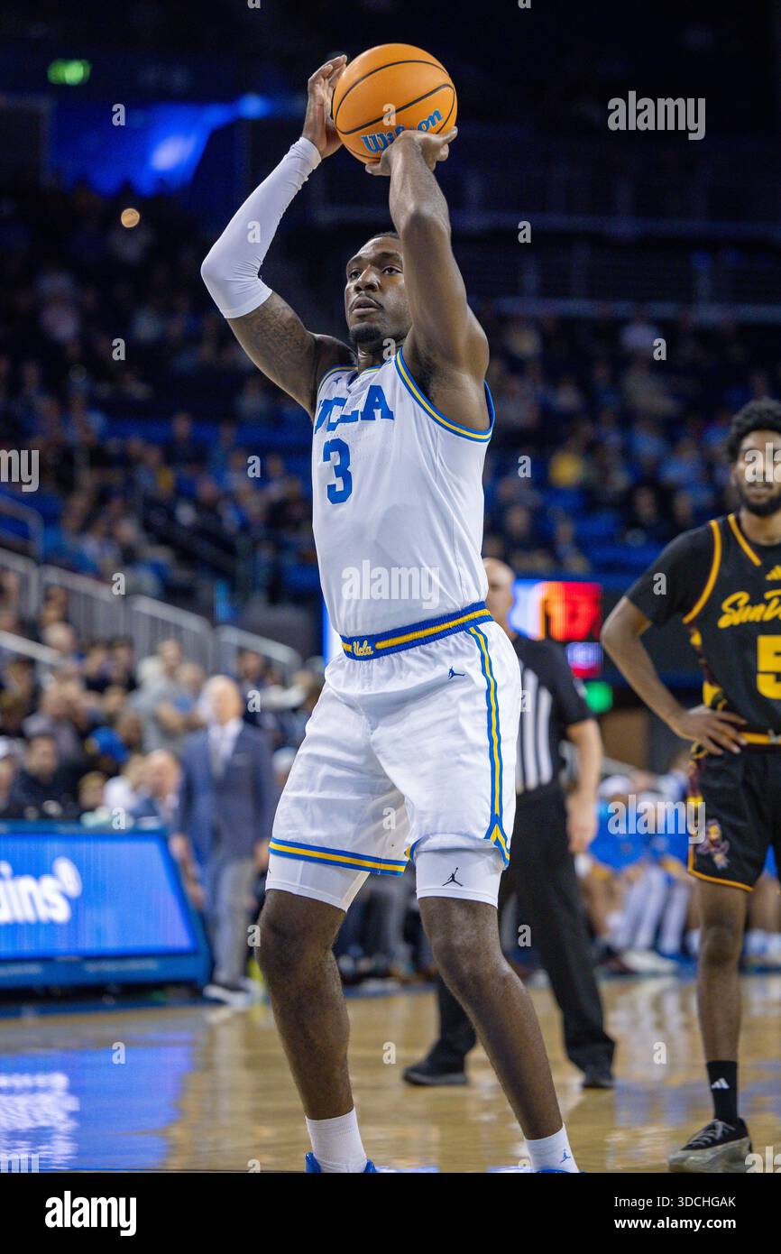 LOS ANGELES, CA - DECEMBER 17: UCLA Bruins forward Eric Dailey Jr. #3 ...