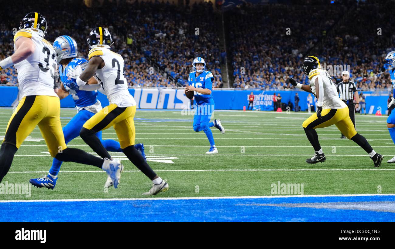 Dec 21, 2025: Jared Goff #16 during the Pittsburgh Steelers vs Detroit ...