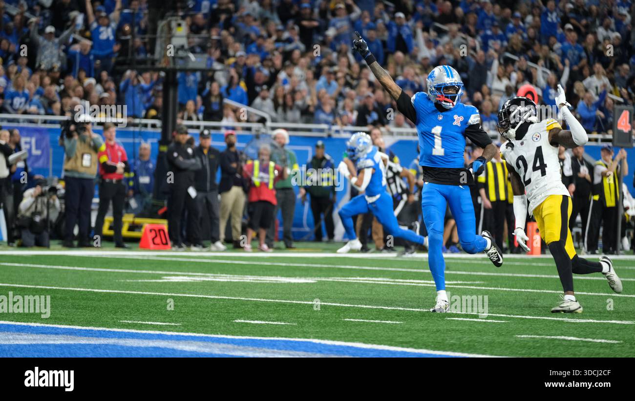Dec 21, 2025: Jameson Williams #1 during the Pittsburgh Steelers vs ...
