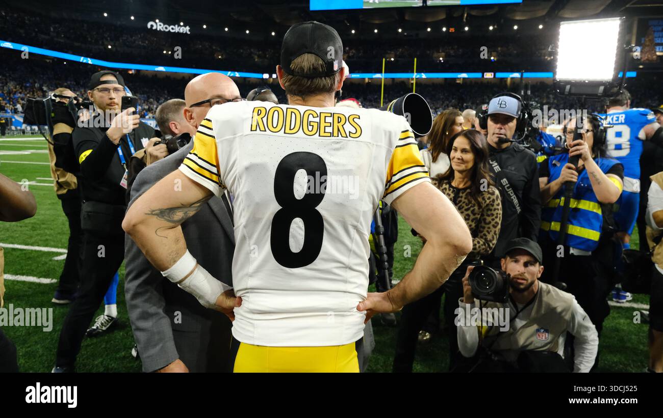 Dec 21, 2025: Aaron Rodgers #8 during the Pittsburgh Steelers vs ...