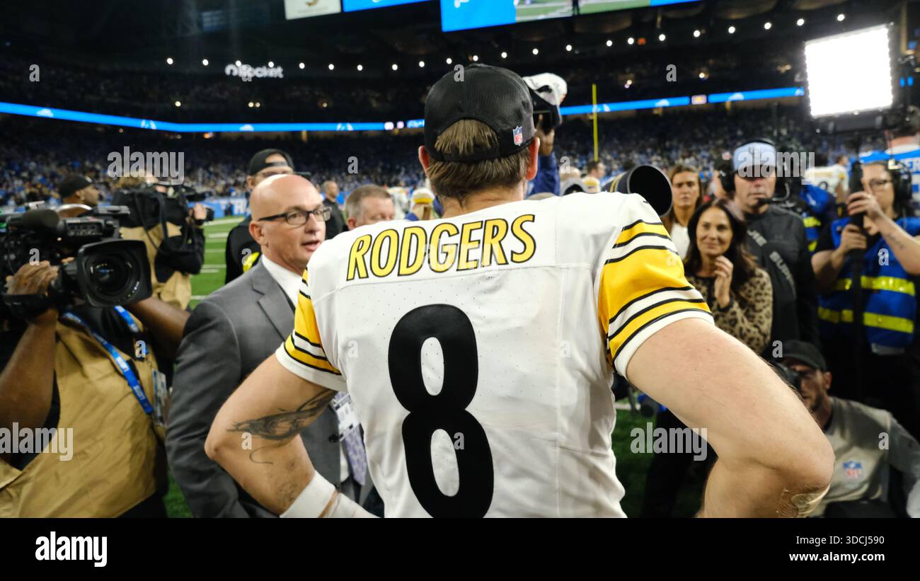 Dec 21, 2025: Aaron Rodgers #8 during the Pittsburgh Steelers vs ...