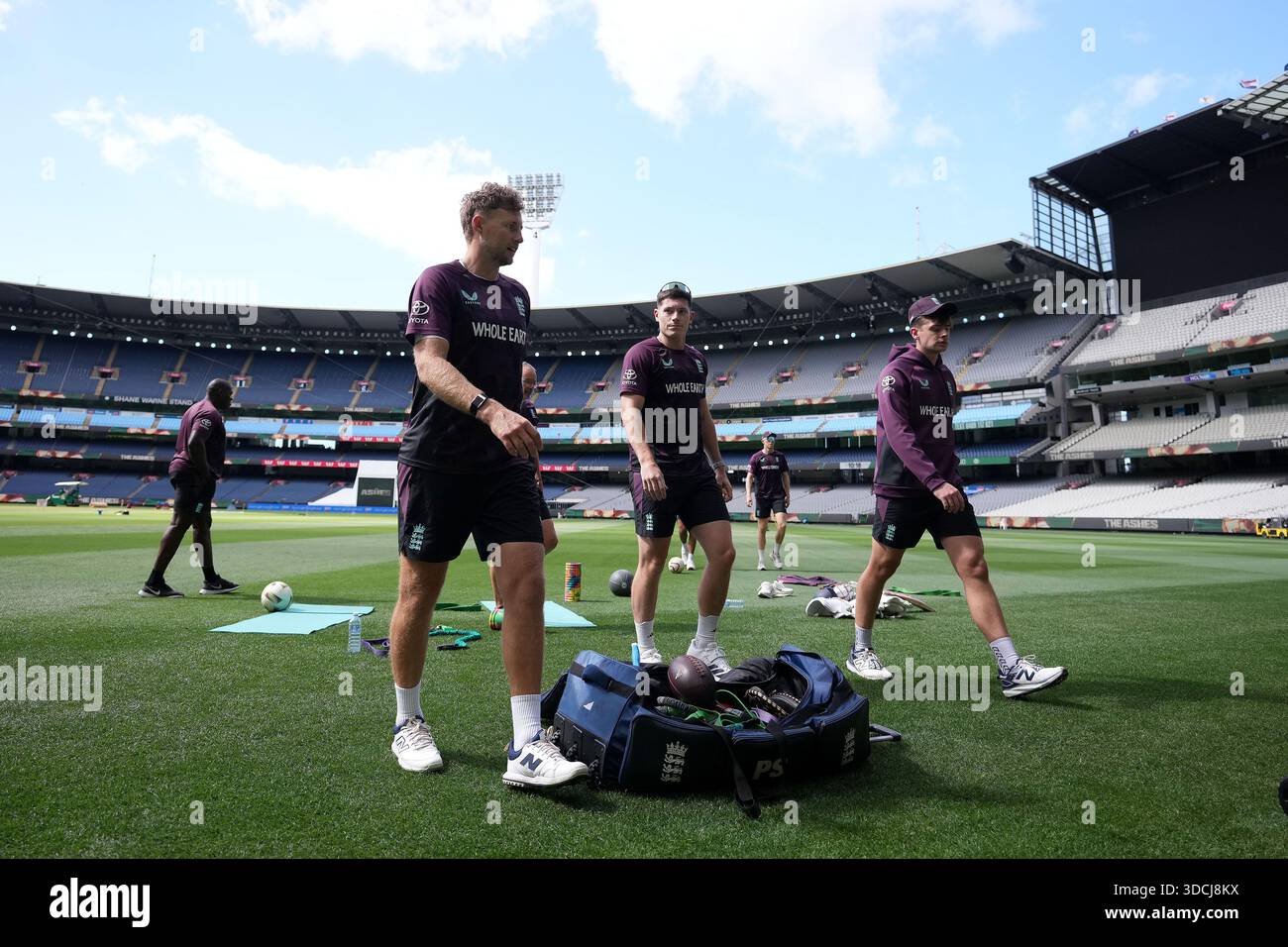 England’s Joe Root (left), Matthew Potts (centre), Jamie Smith (right ...