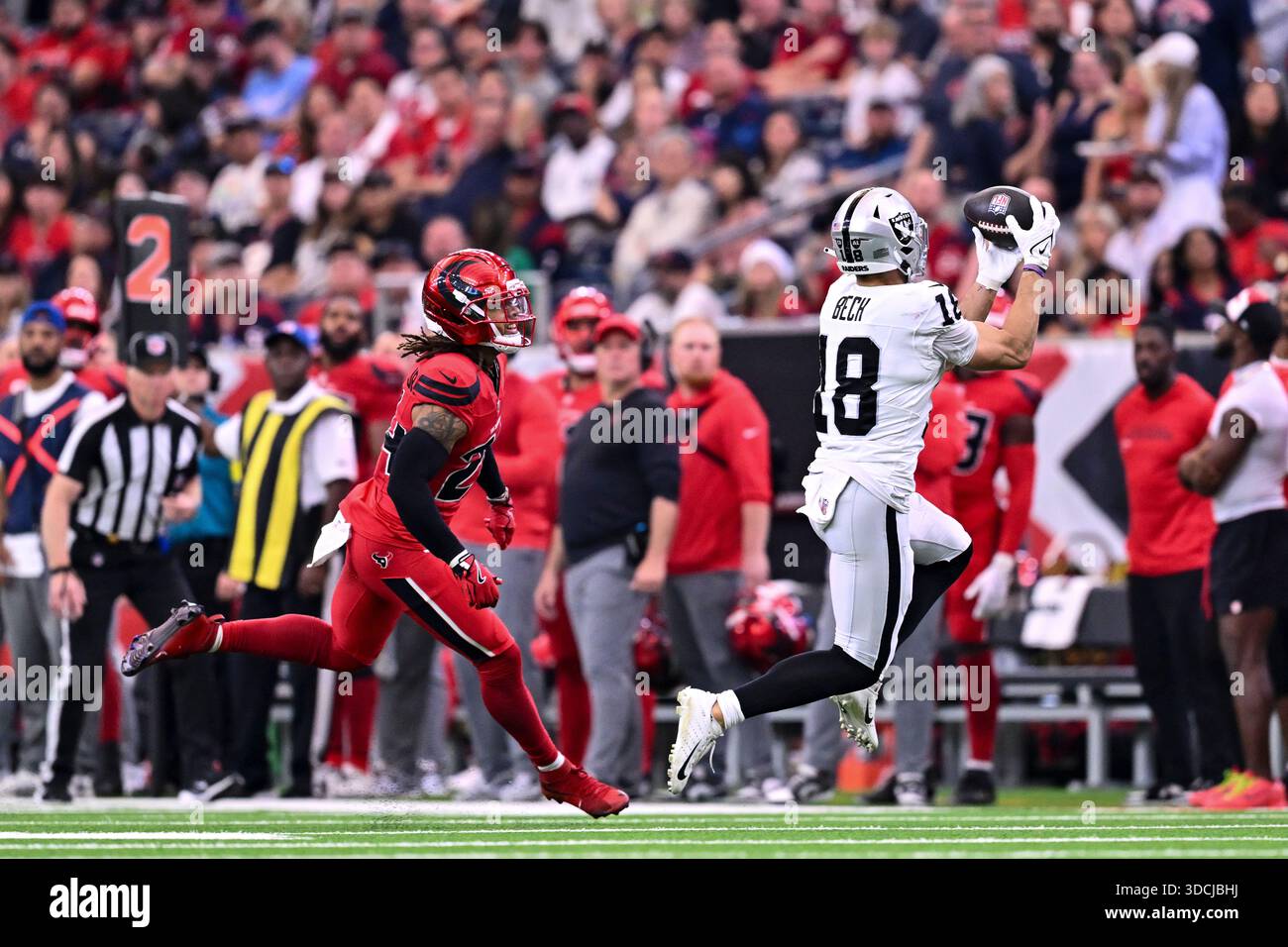 Las Vegas Raiders Wide Receiver Jack Bech 18 Catches A Pass As