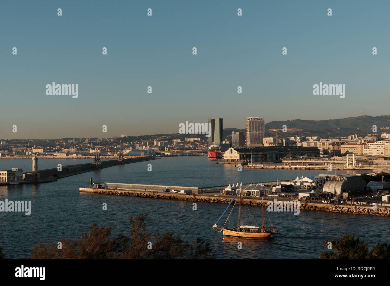 Old Port of Marseille, Provence, France – historic harbour and ...