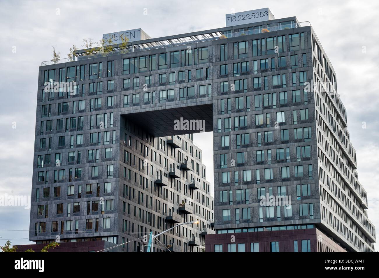 325 kent building hi-res stock photography and images - Alamy