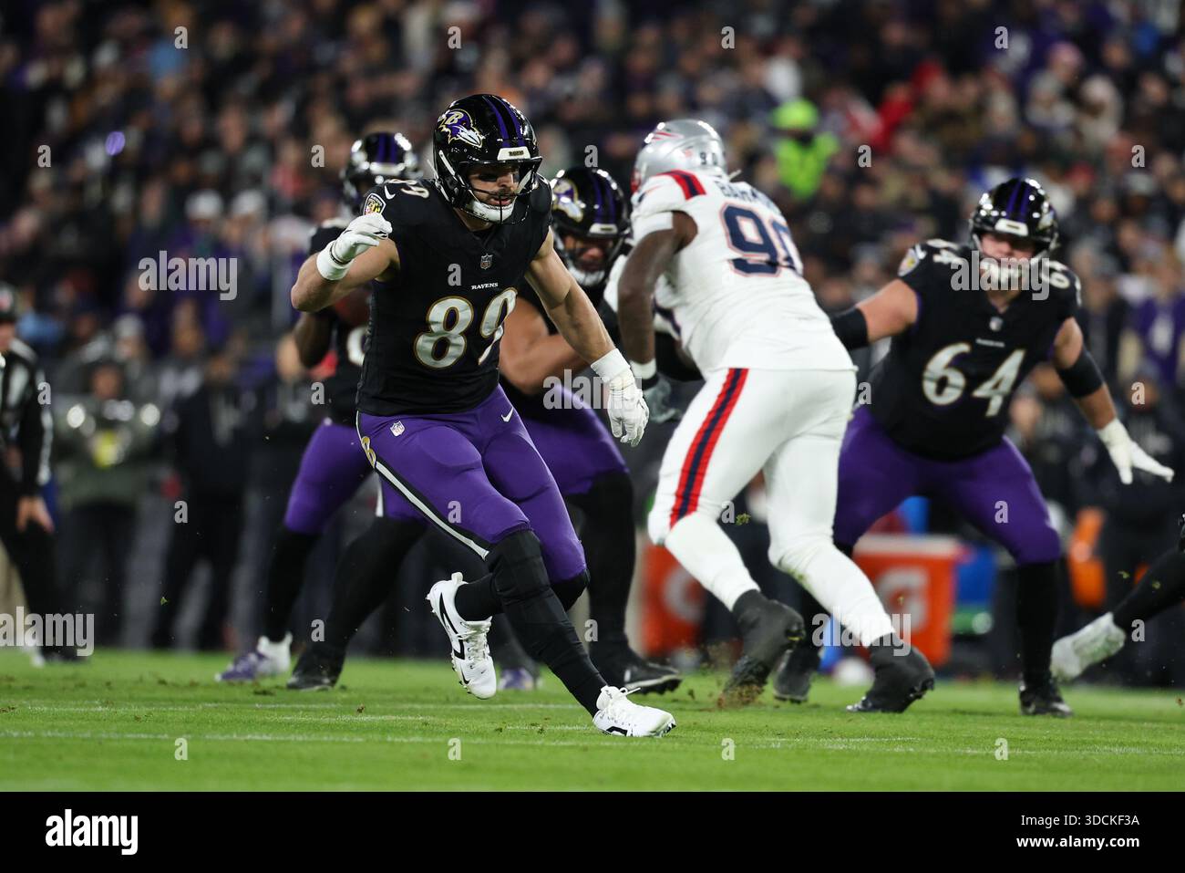 Baltimore Ravens tight end Mark Andrews (89) in action during the first ...