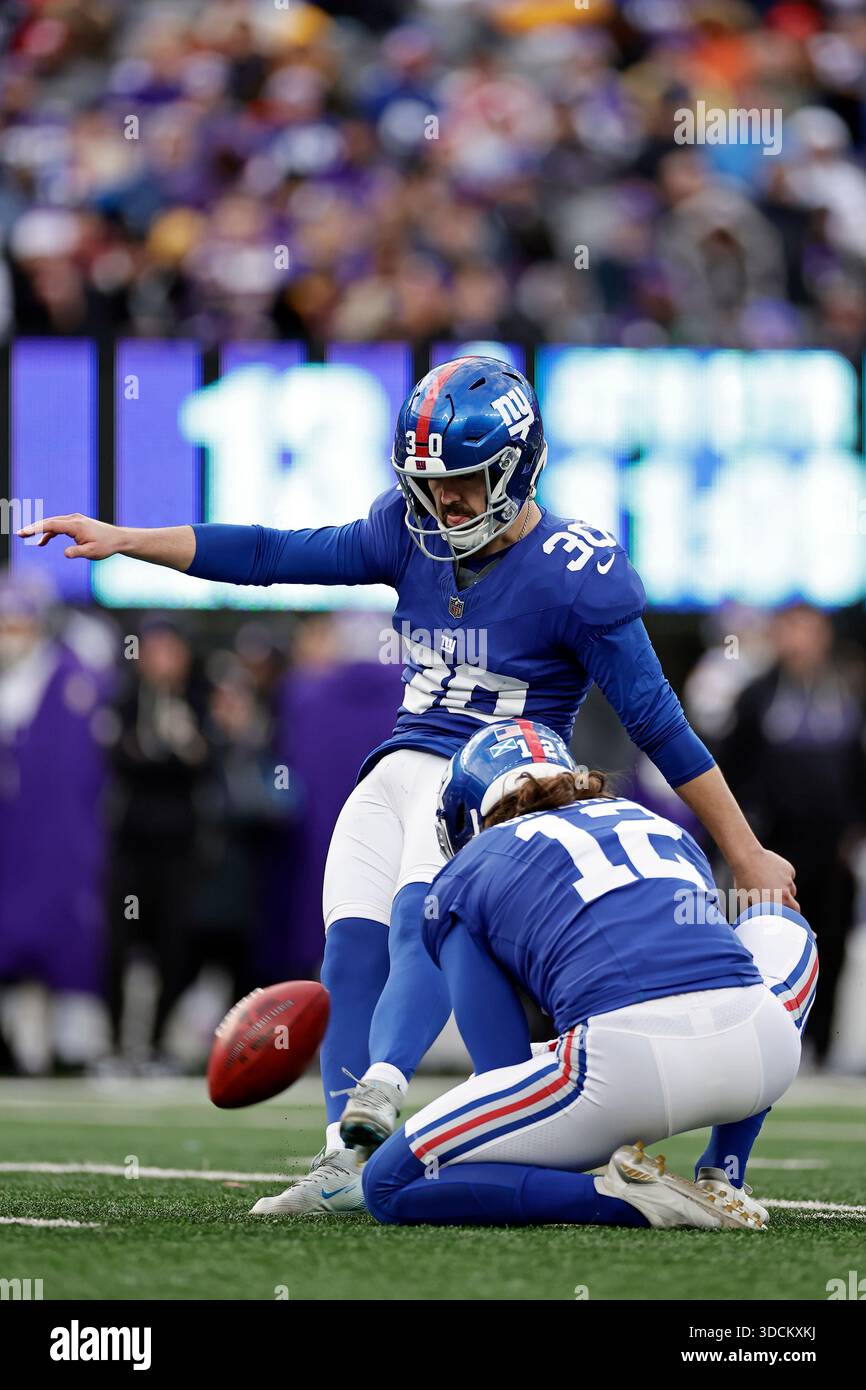 New York Giants kicker Ben Sauls (30) during an NFL football game ...