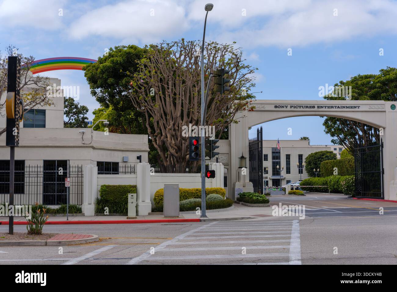 Sony pictures studio gate hi-res stock photography and images - Alamy