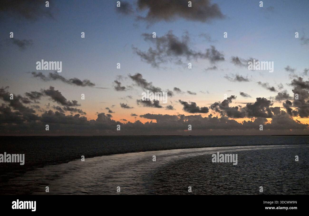 December 6, 2025 - Belize City, Belize - The wake of the Viking Mars ...