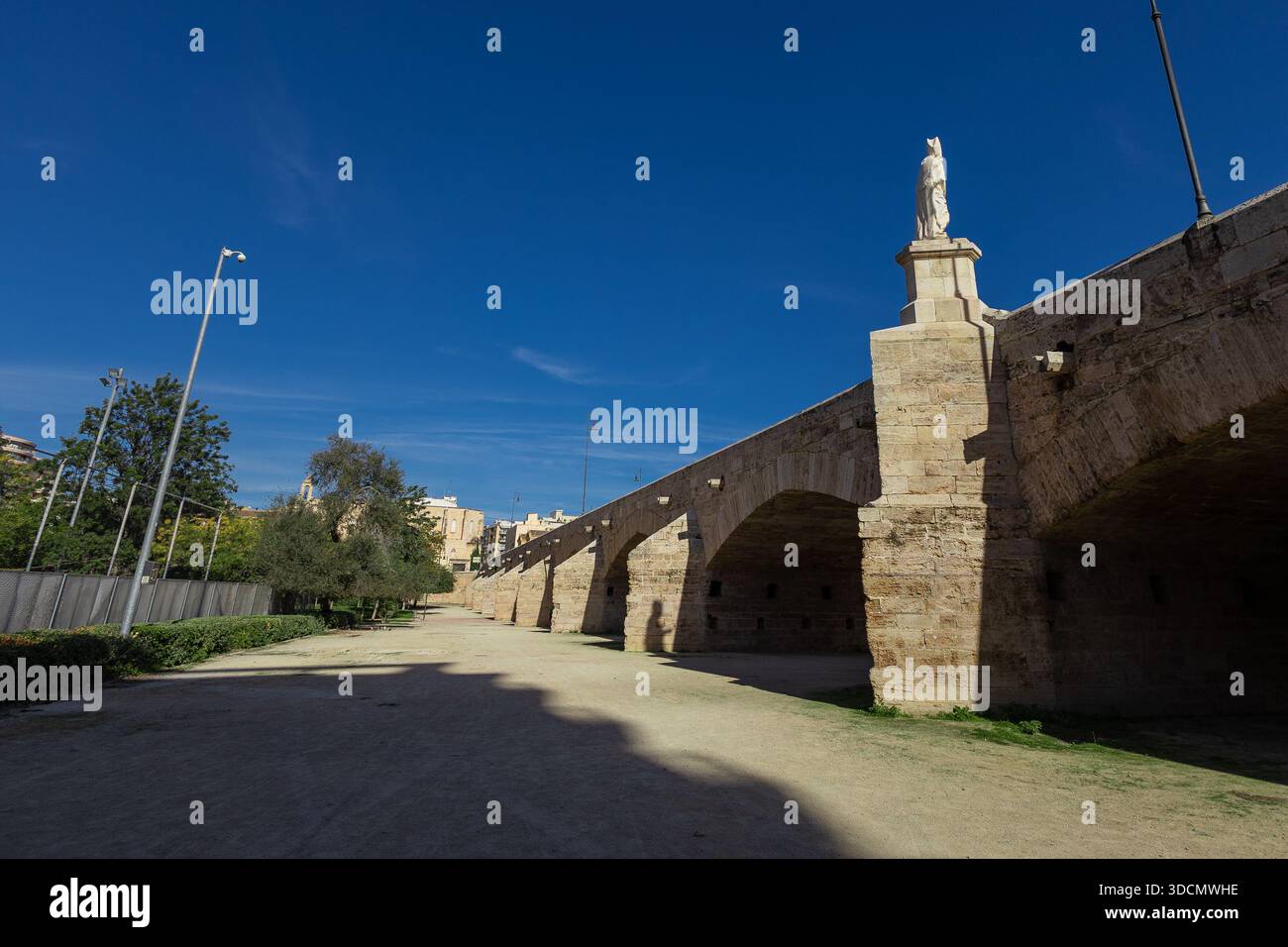 The Royal Bridge Puente del Real stretches across the Turia Garden in ...