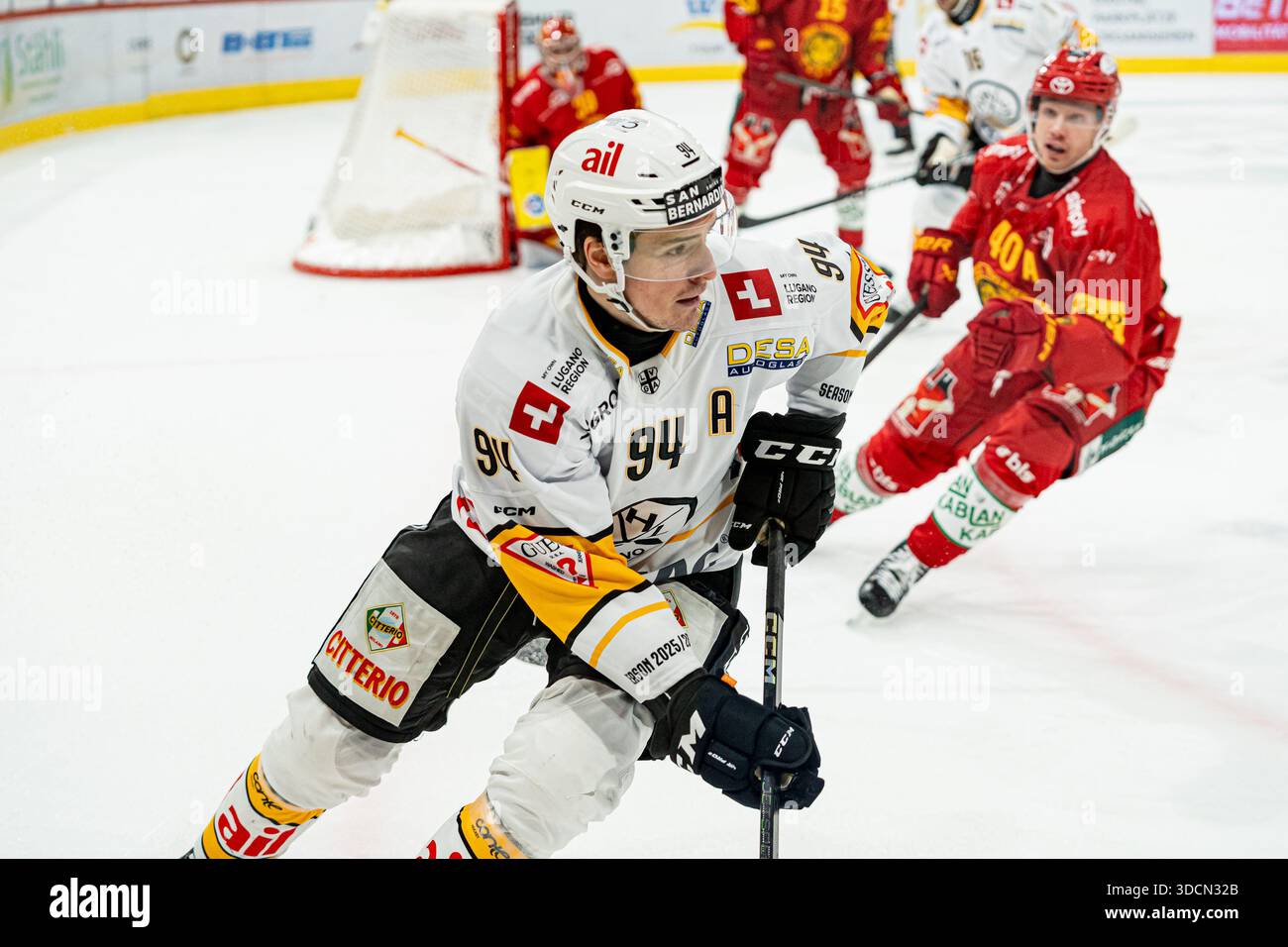 23/12/2025, Langnau, emmental versicherung arena, NL: SCL Tigers - HC ...