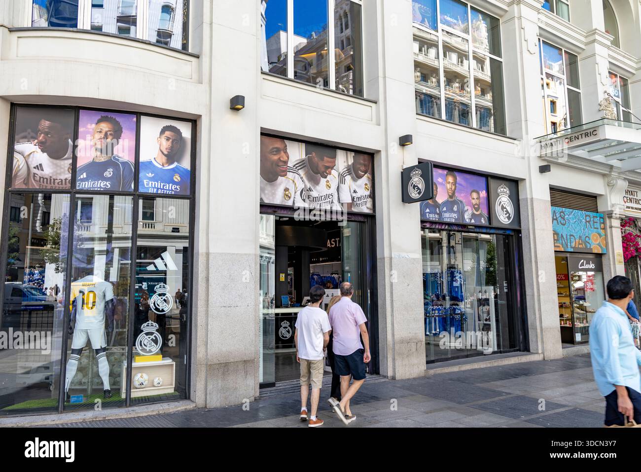 Real madrid 2025 hi-res stock photography and images - Alamy
