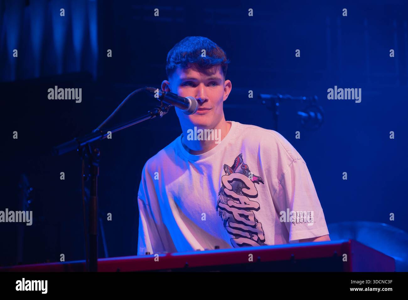 Pat Hamilton performing at Saint Lukes in Glasgow Tuesday 23rd December ...
