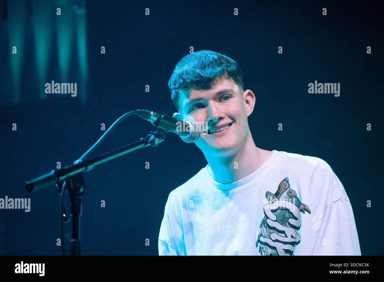 Pat Hamilton performing at Saint Lukes in Glasgow Tuesday 23rd December ...