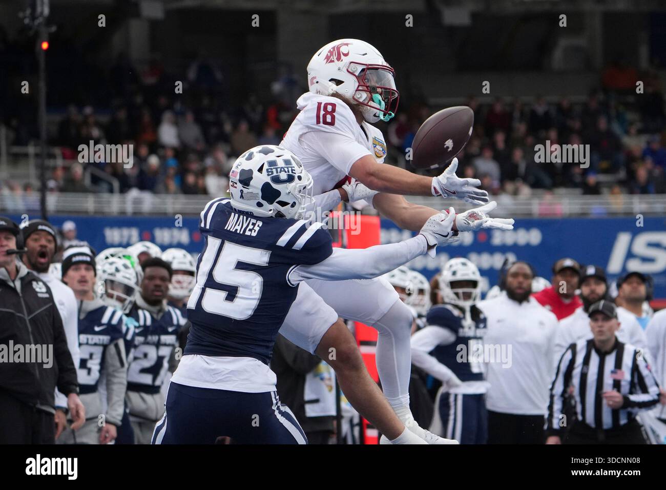 December 22 2025: Cougars wide receiver Joshua Meredith (18) in action ...