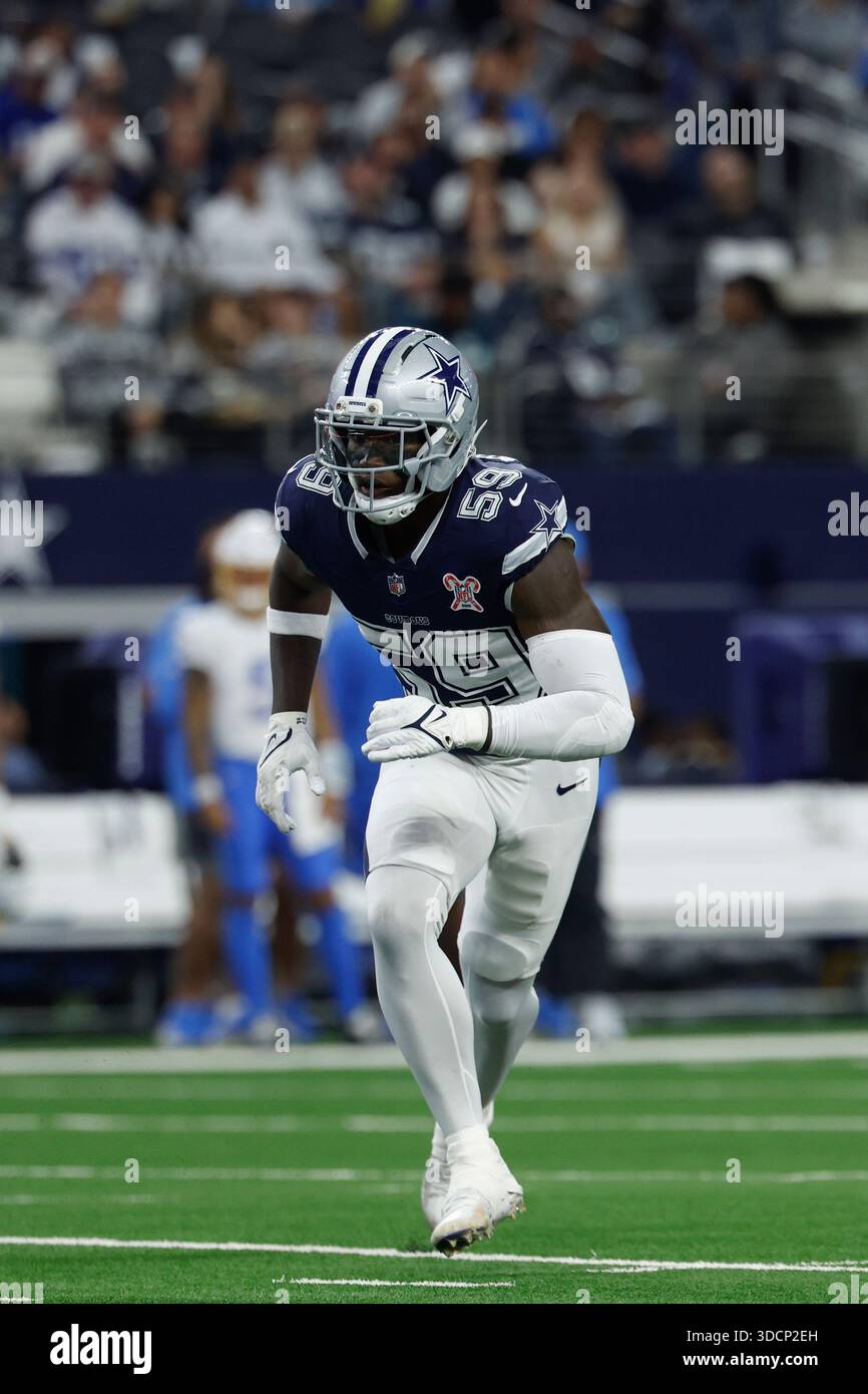Dallas Cowboys linebacker Kenneth Murray (59) looks to defend during a ...