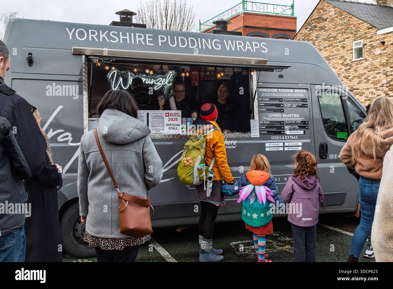 Yorkshire pudding wrap van hi-res stock photography and images - Alamy