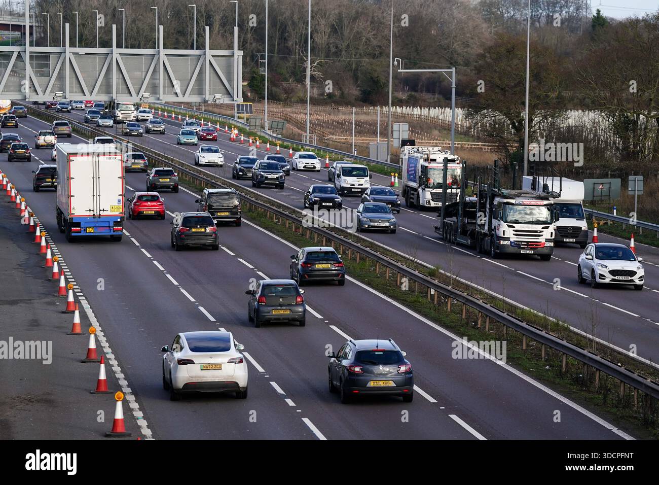Motorists on Christmas Eve travel on the M42 south of Birmingham ...
