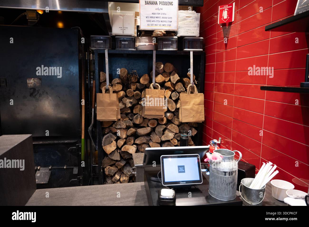 Pig in a Pickle barbecue restaurant at Public Market Emeryville, a food ...