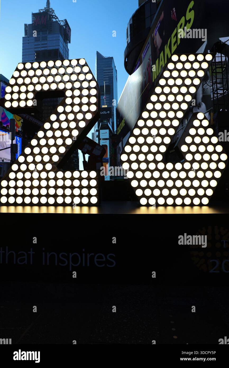 Nye 2026 hi-res stock photography and images - Alamy