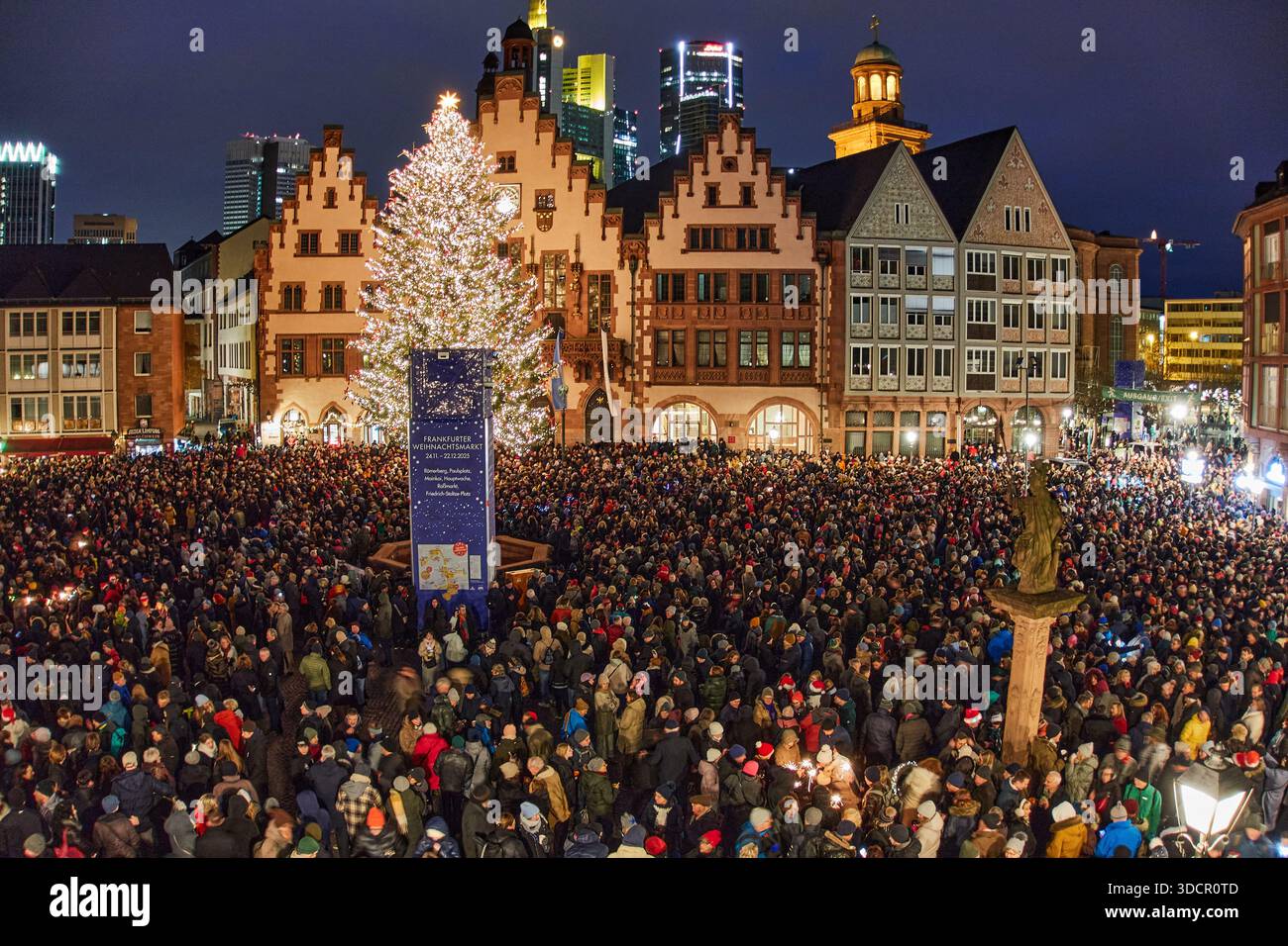 Thousands of people gather on the Roemerberg square to attend the city ...