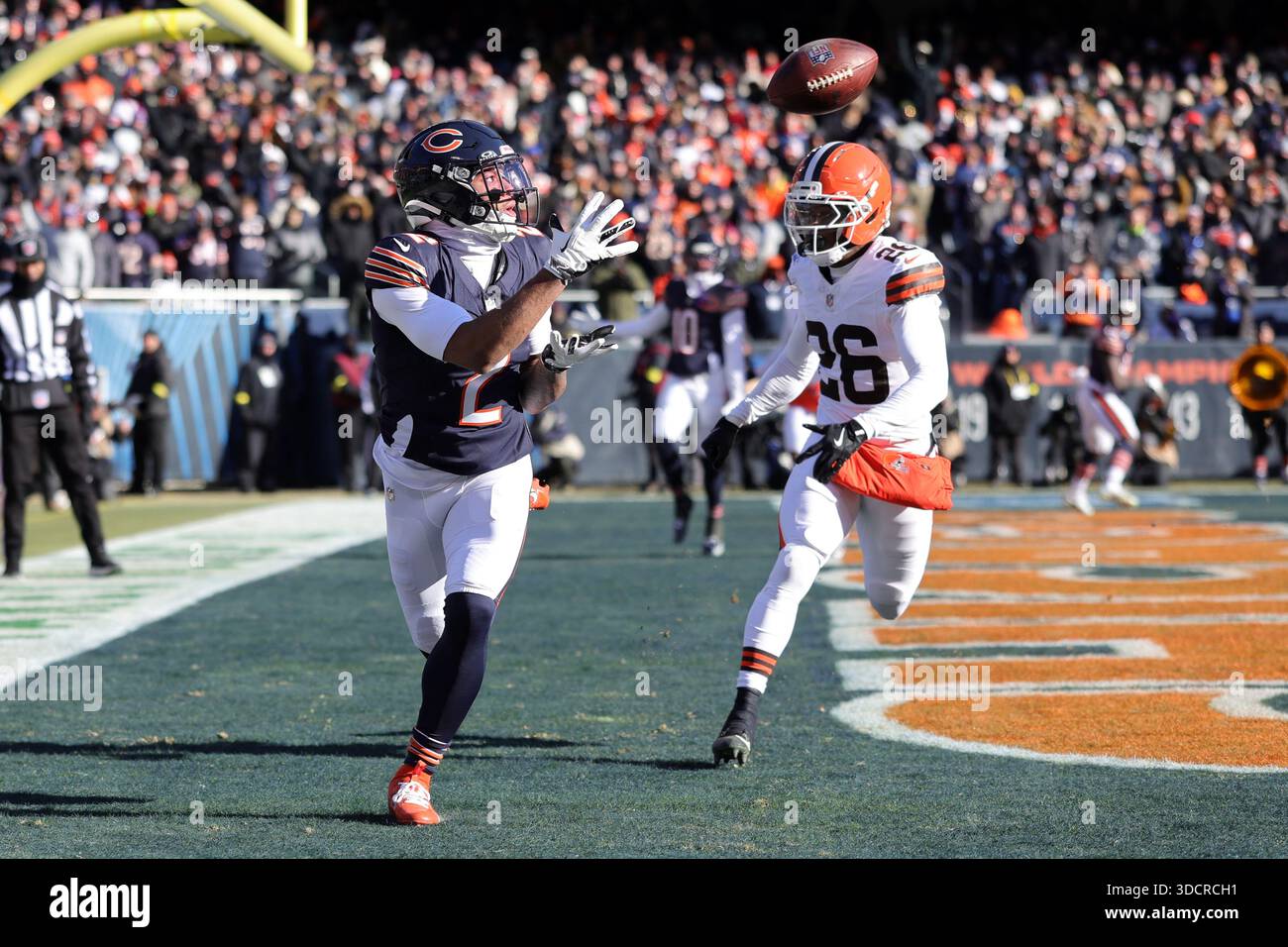 Chicago Bears wide receiver DJ Moore (2) catches a touchdown pass in ...