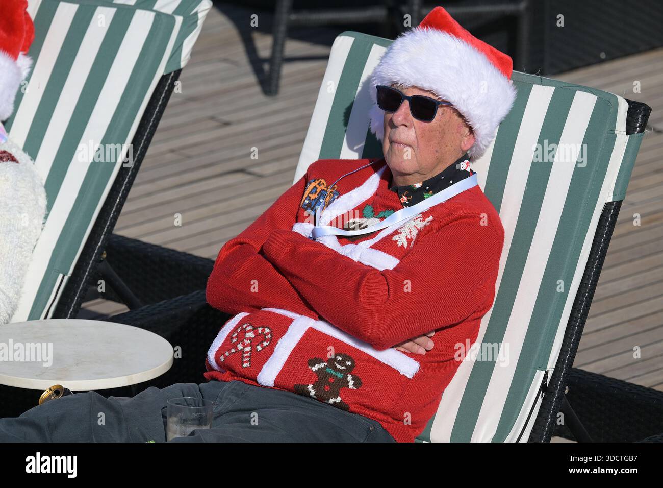 North Atlantic Ocean 25th Dec 2025. British cruise ship passengers ...