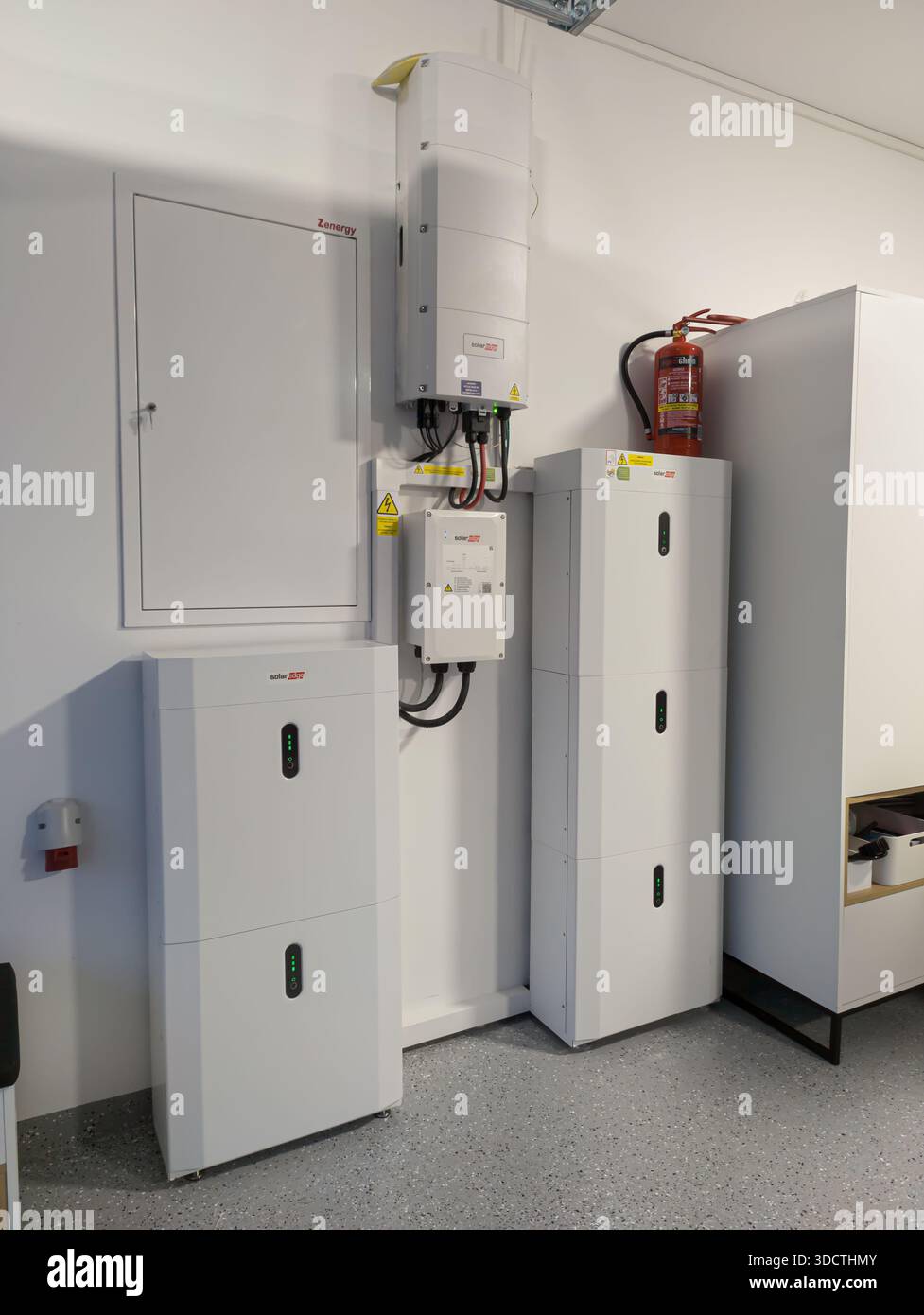 Lithium battery fire control hi-res stock photography and images - Alamy