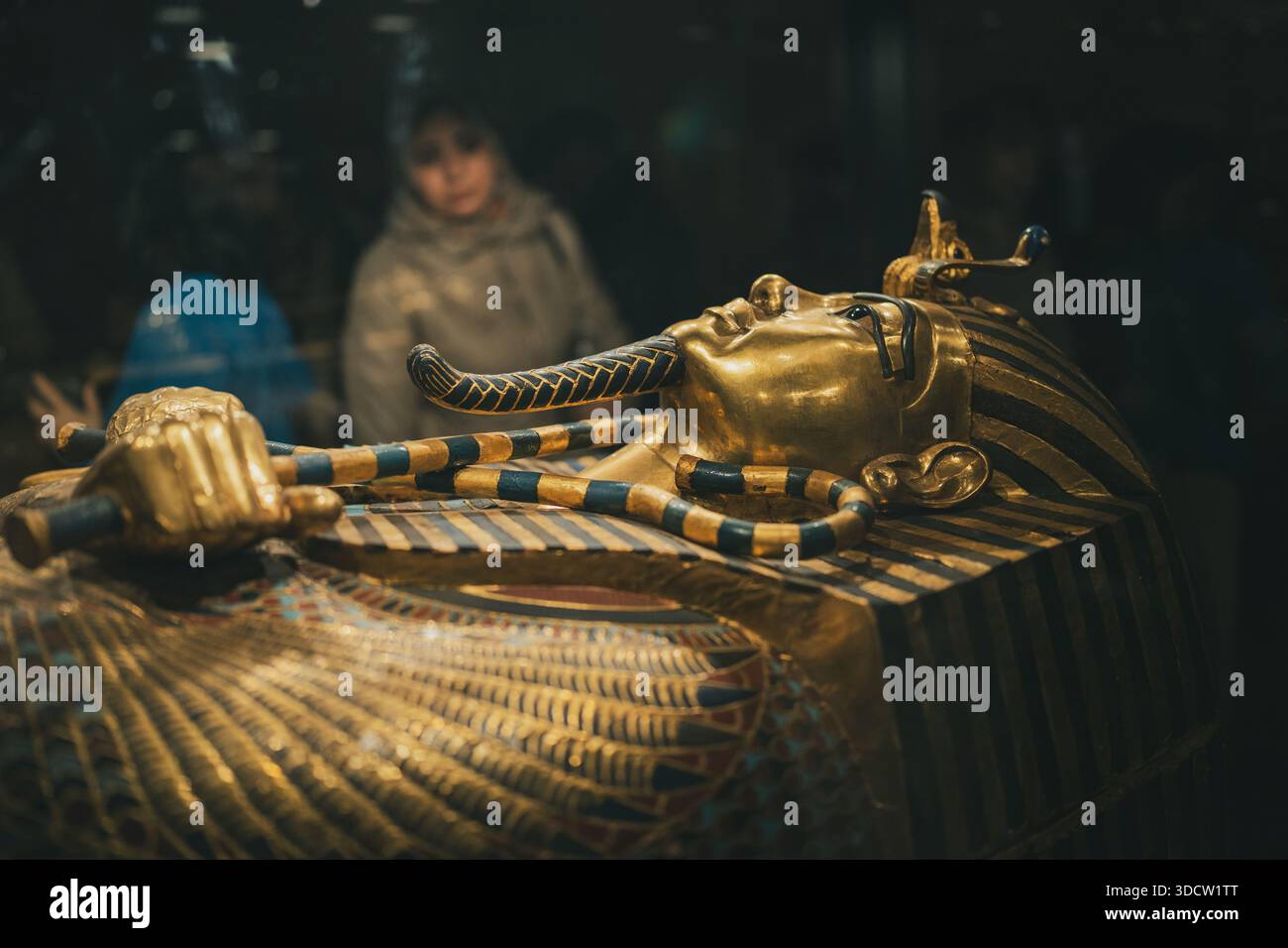 Gold coffin at the Tutankhamun Hall at the Grand Egyptian Museum Stock ...