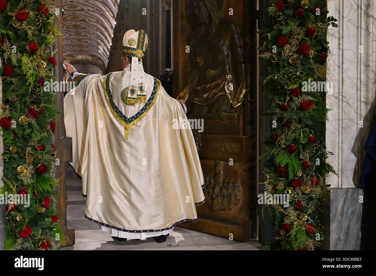 Lithuanian Cardinal Rolandas Makrickas closes the Holy door of the St ...