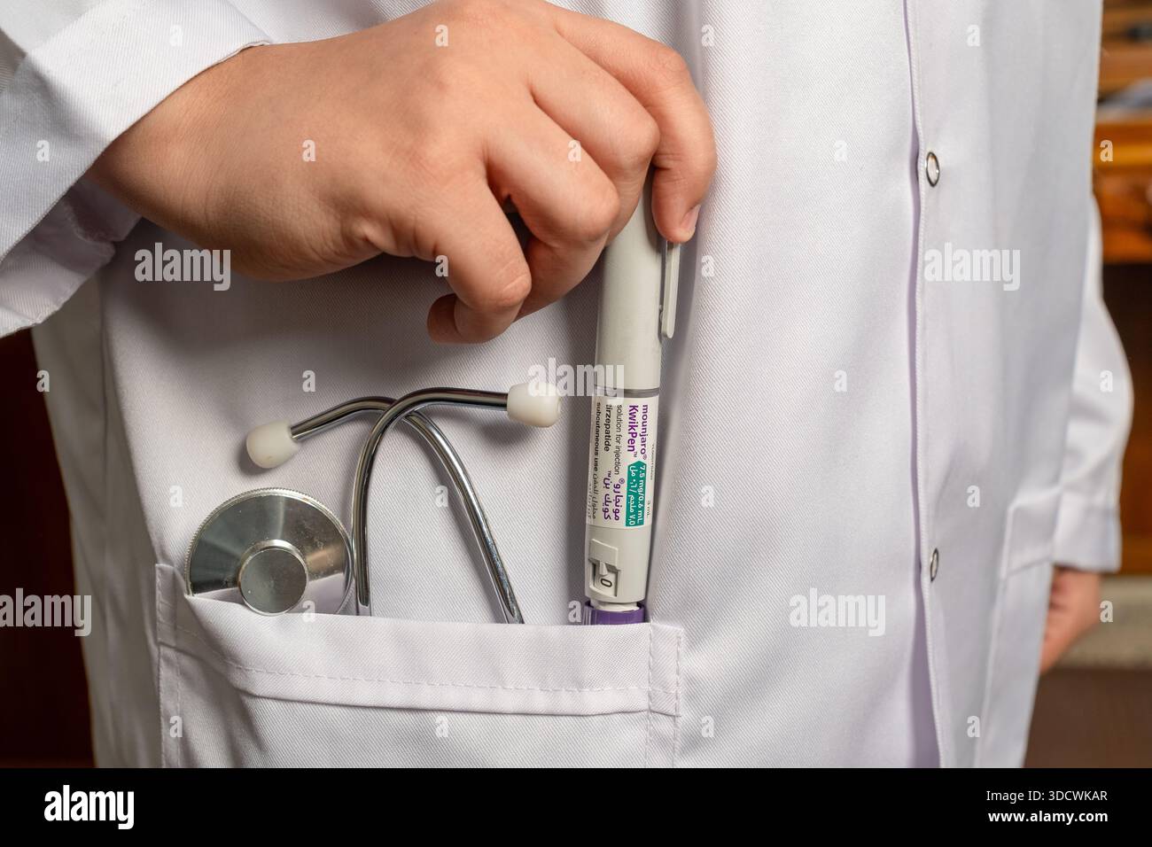 Seven point five milligram hi-res stock photography and images - Alamy