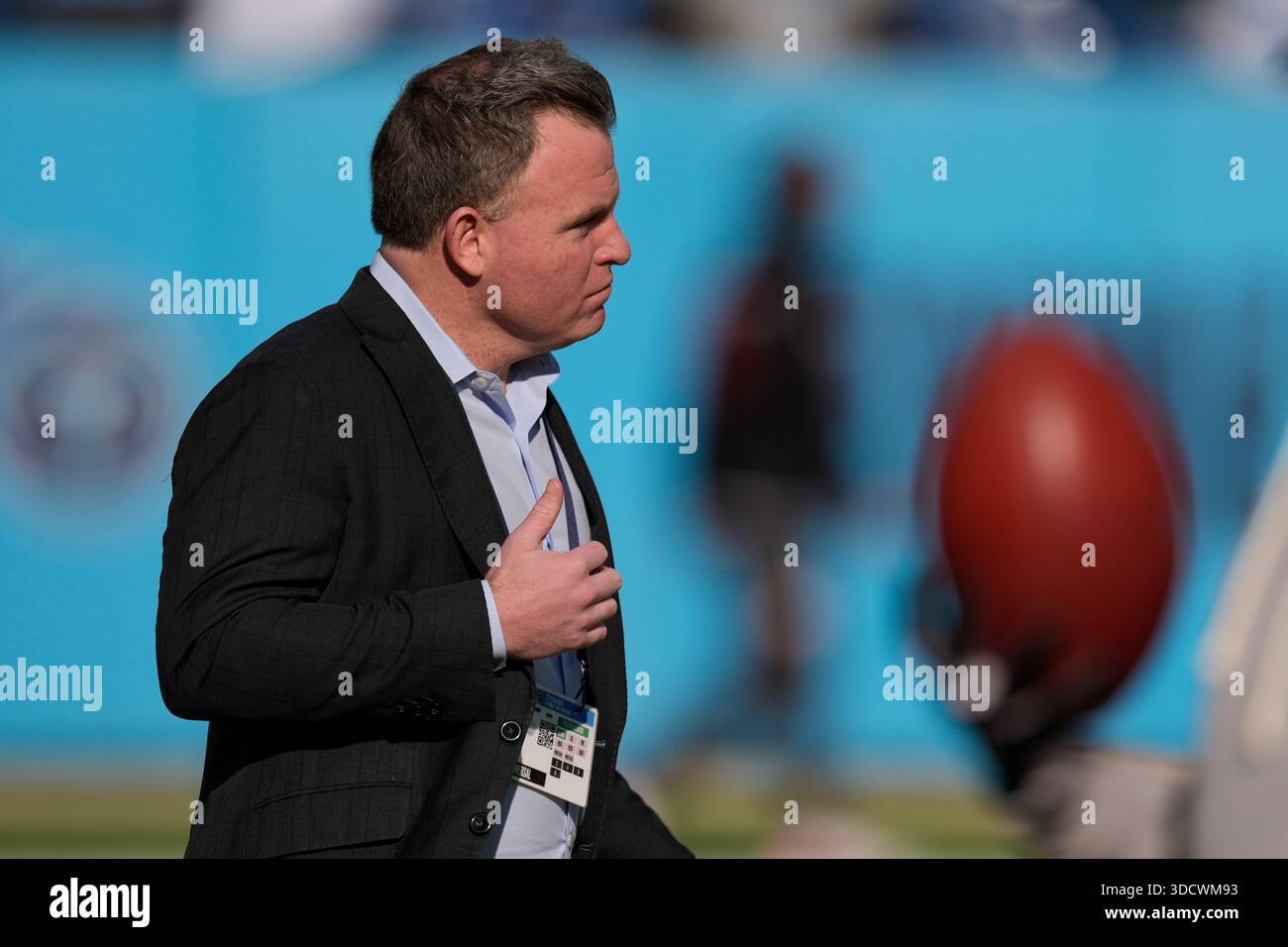 Tennessee Titans general manager Mike Borgonzi before an NFL football ...