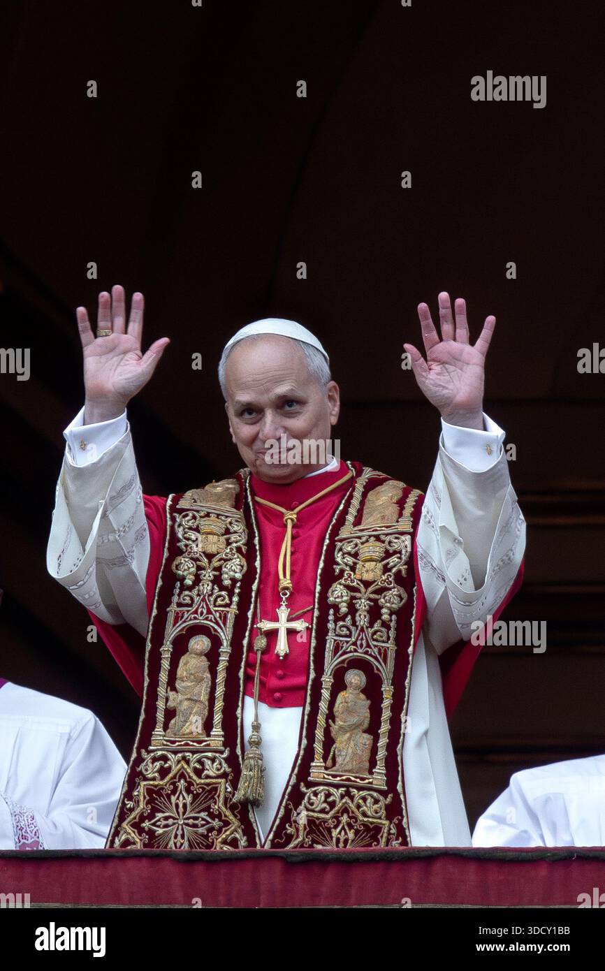 Pope Leo XIV seen delivering the Christmas Urbi et Orbi blessing to the ...