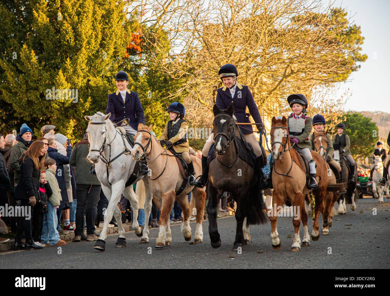 Broadway, Worcestershire, UK. 26th Dec, 2025. Horse riders make their ...