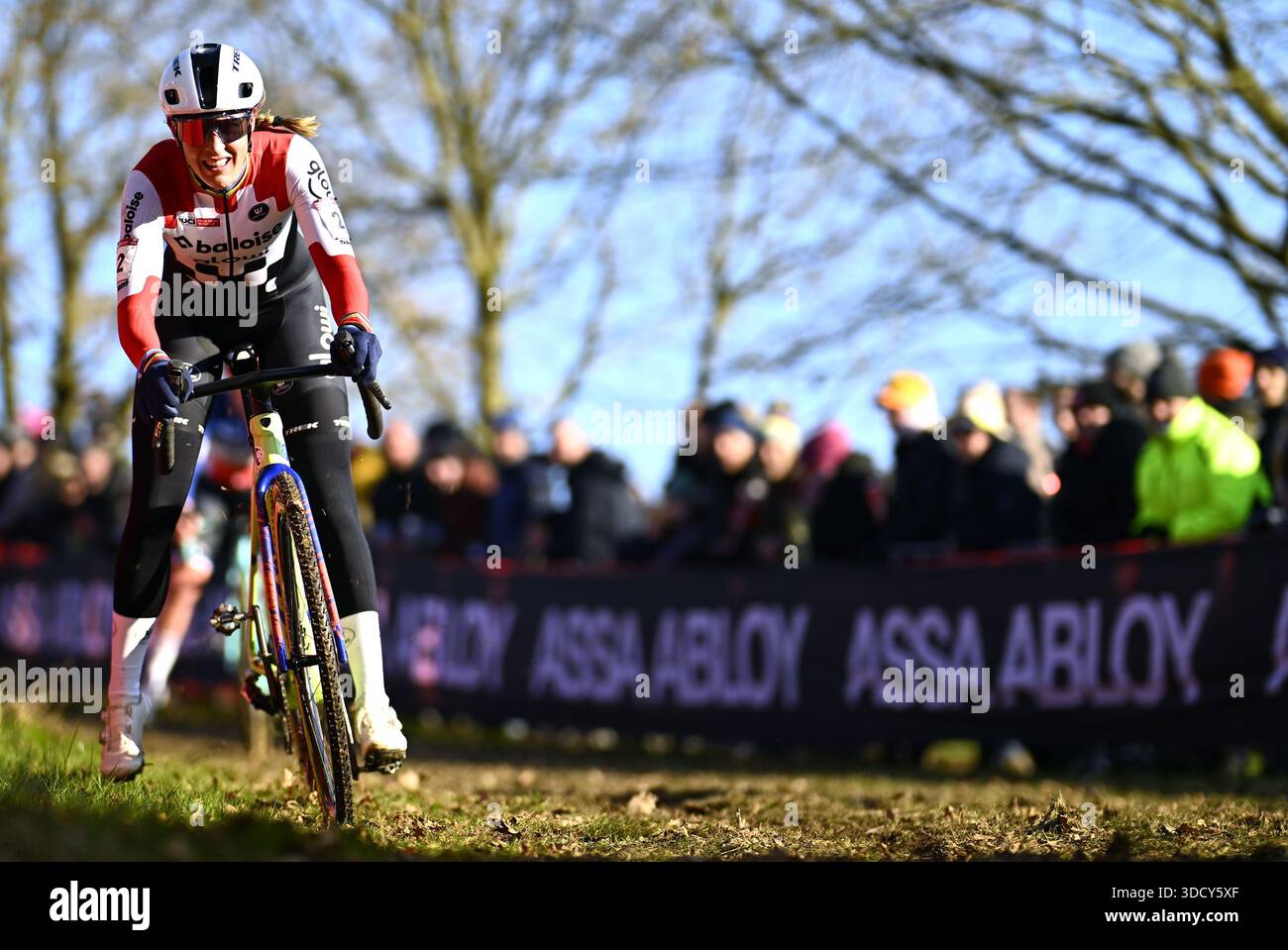 Dutch Lucinda Brand pictured in action during the women's elite race of ...