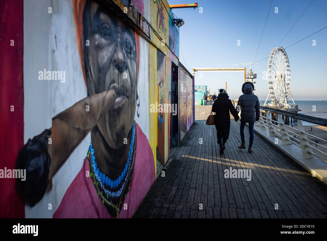 SCHEVENINGEN - Day trippers enjoy a breath of fresh air on the beach of ...