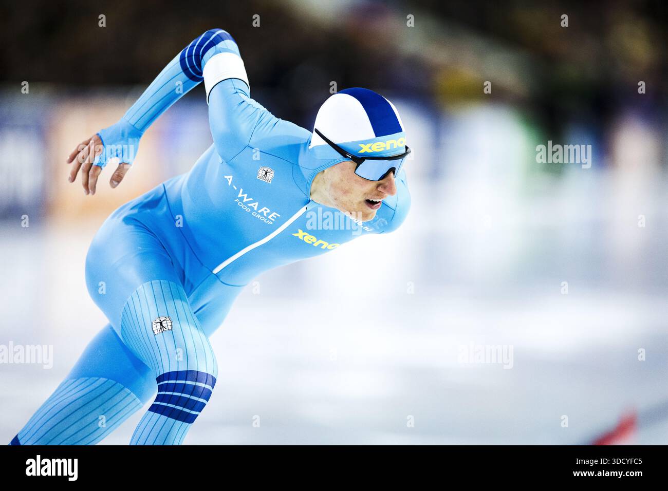 HEERENVEEN - Wisse Slendebroek in action during the men's 5000m on the ...