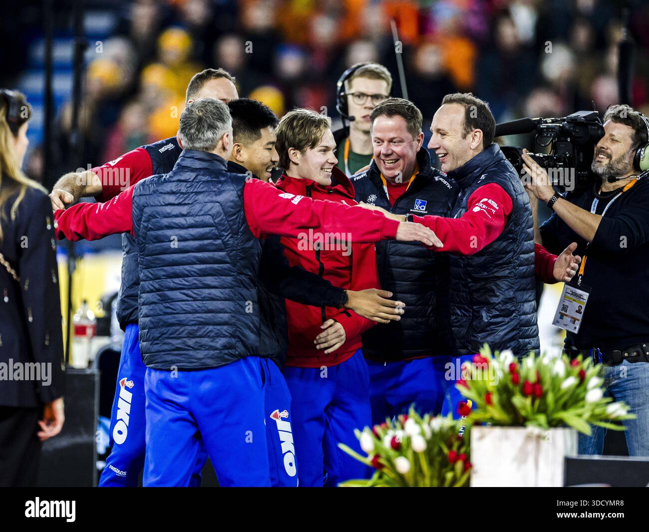 HEERENVEEN - Stijn van de Bunt reacts after the men's 5000m on the ...