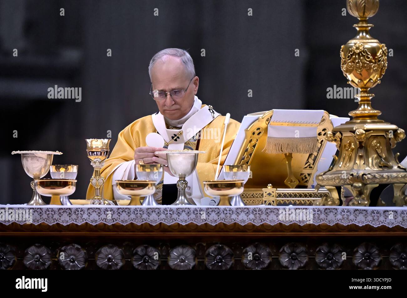 VATICAN CITY, VATICAN - DECEMBER 24: Pope Leo XIV the St. Peter's ...