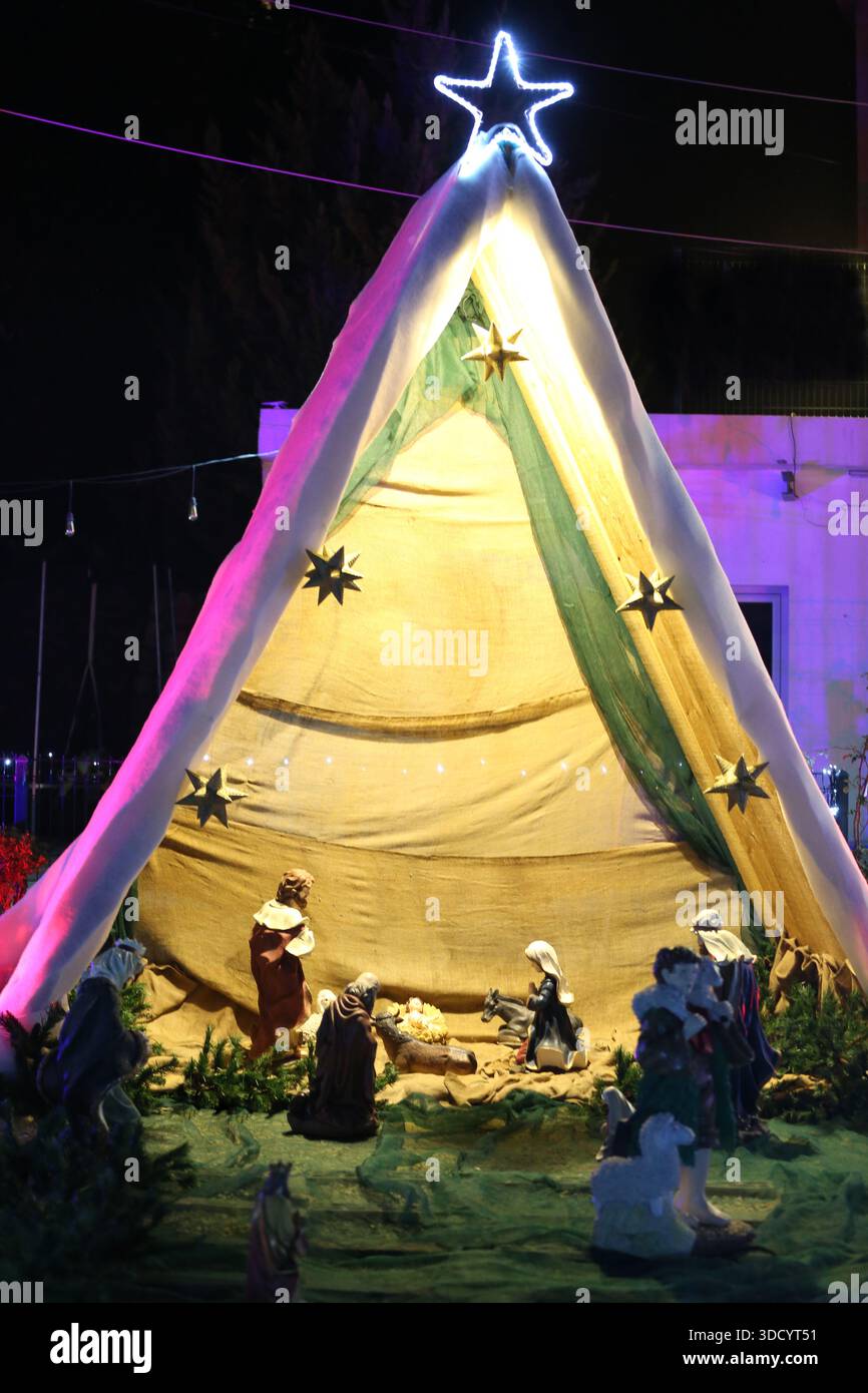 **NO LIBRI** Libano, Amchit , 2025/12/25 Nativity scene in the Obeidat ...