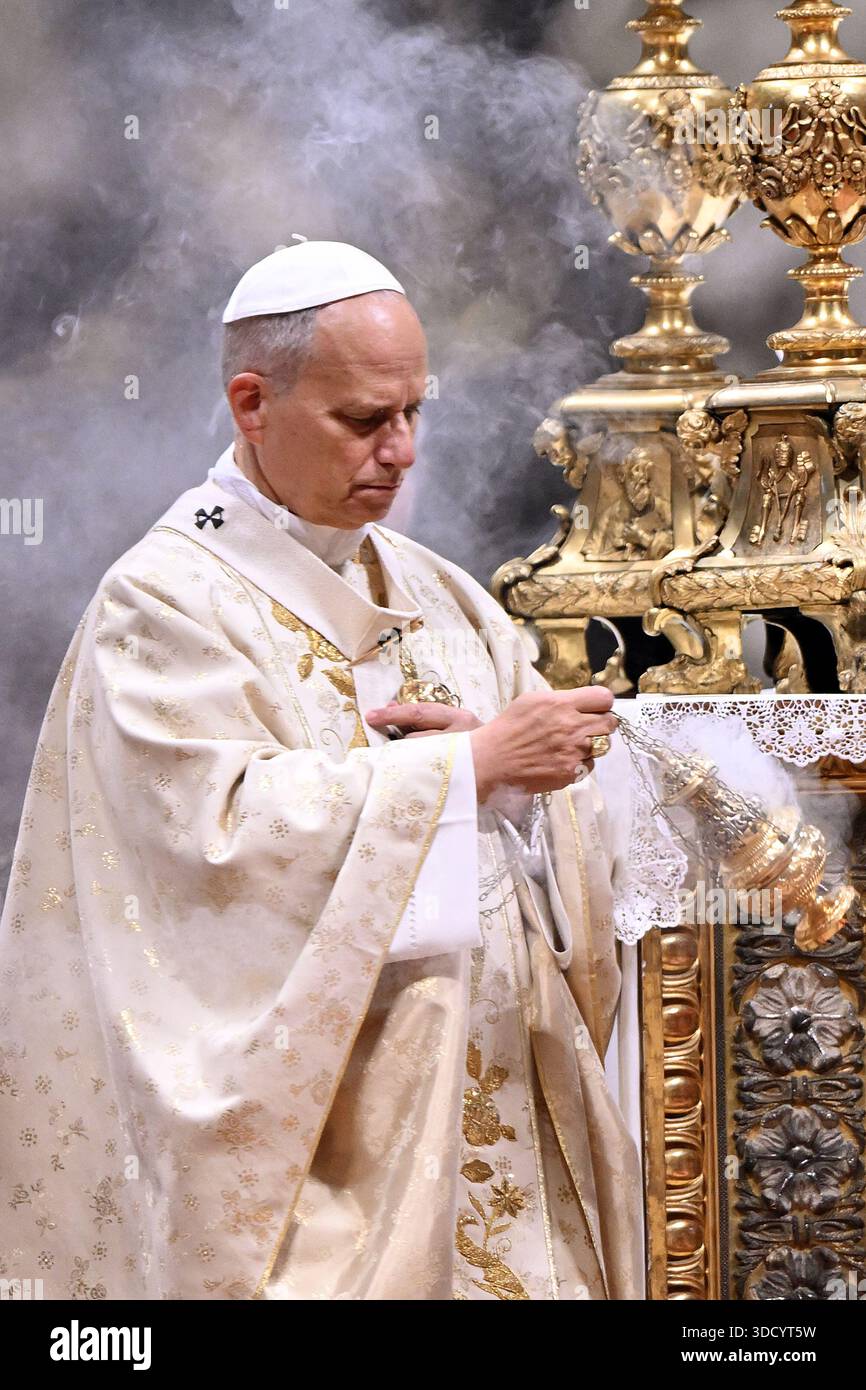 **NO LIBRI** Italy, Rome, Vatican, 2025/12/25 .Pope Leo XIV performs ...