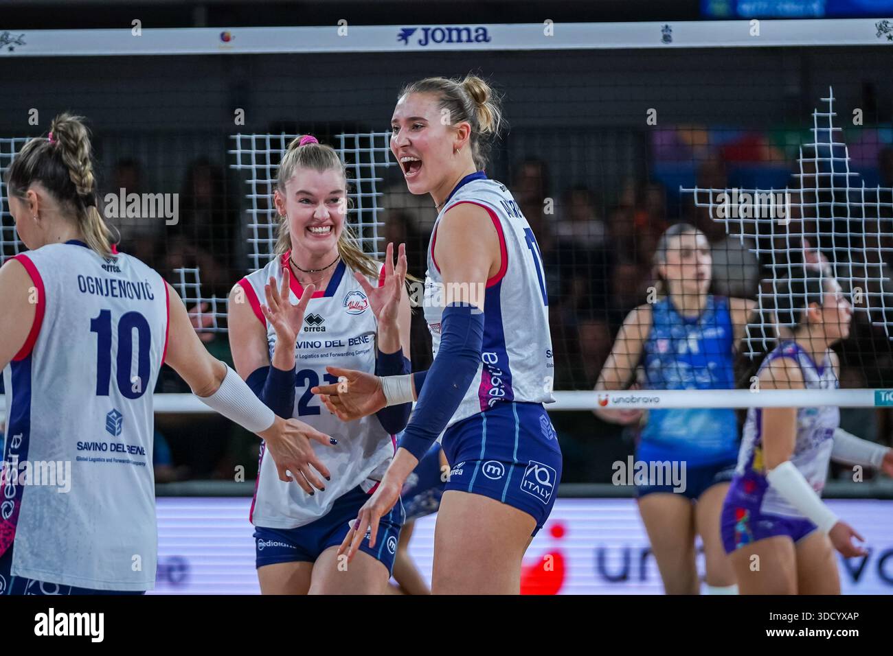 Ekaterina Antropova (Savino del Bene Volley) and Camilla Weitzel ...