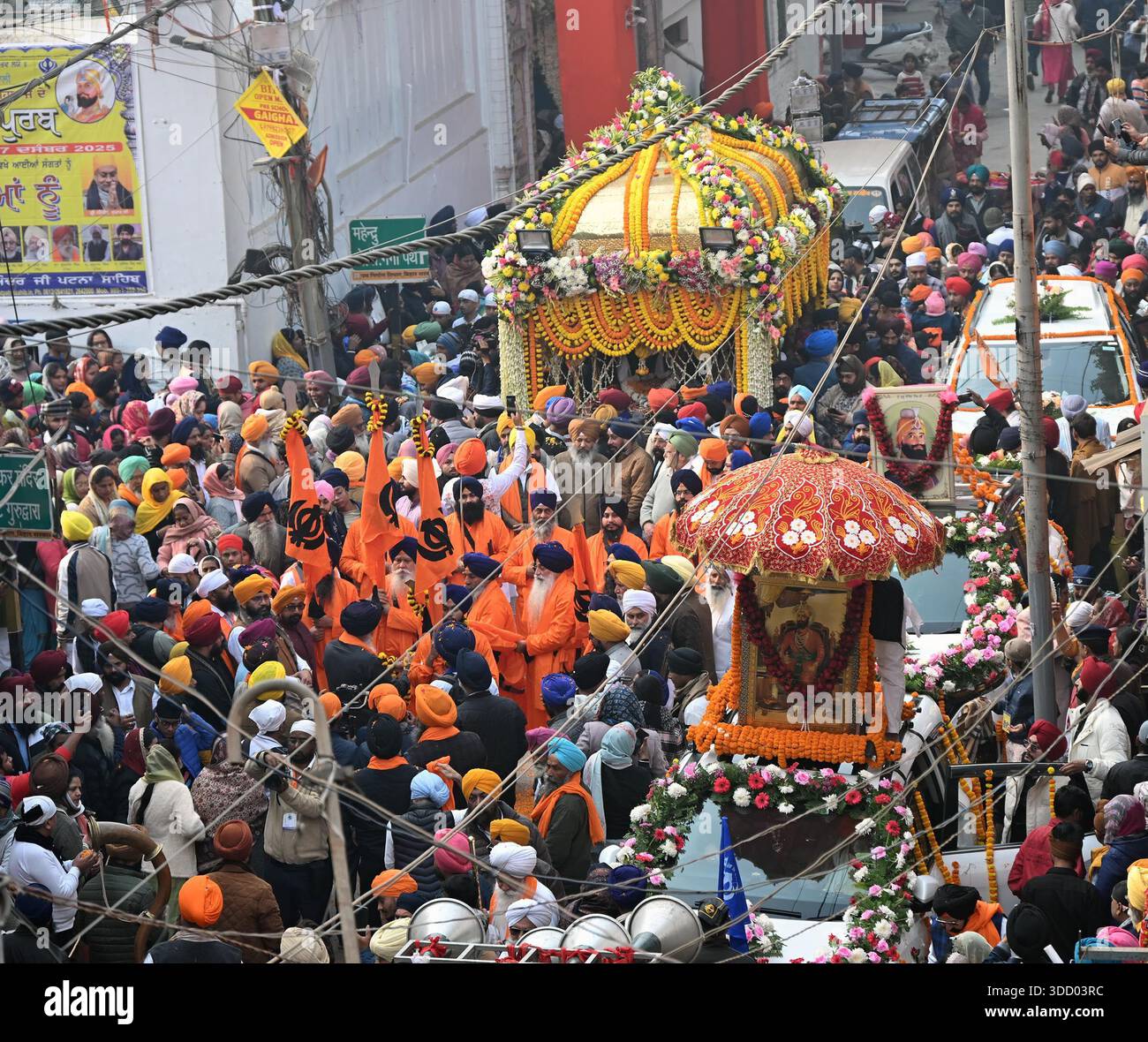 PATNA, INDIA - DECEMBER 26: Sikh community people taking out holy ...