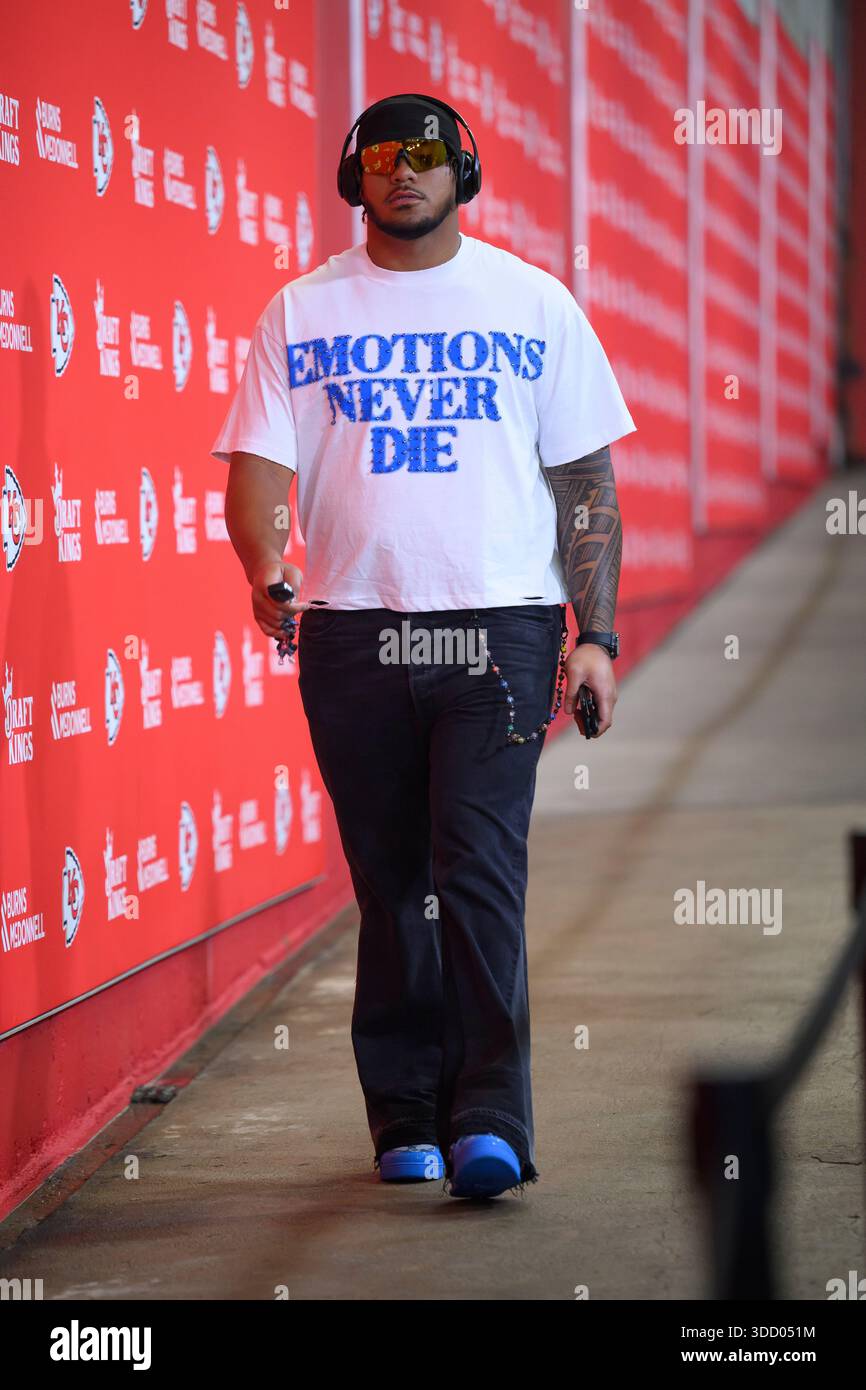 Kansas City Chiefs guard Kingsley Suamataia arrives at the stadium ...