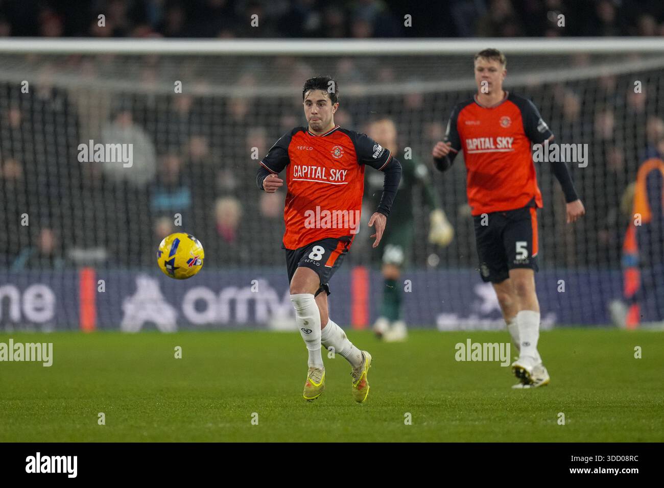 Liam Walsh (8) of Luton Town during the Sky Bet League 1 match between ...