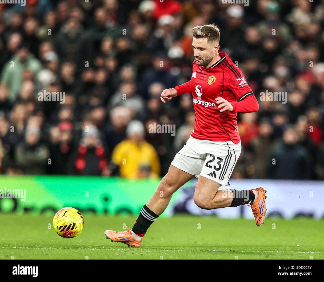 Luke Shaw of Manchester Untied passes the ball during the Premier ...