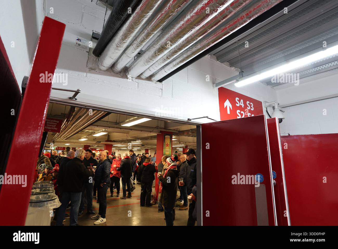 Fans purchase drinks and food ahead of the game. United Rugby ...