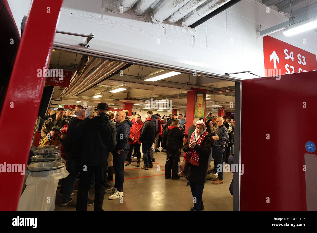 Fans purchase drinks and food ahead of the game. United Rugby ...