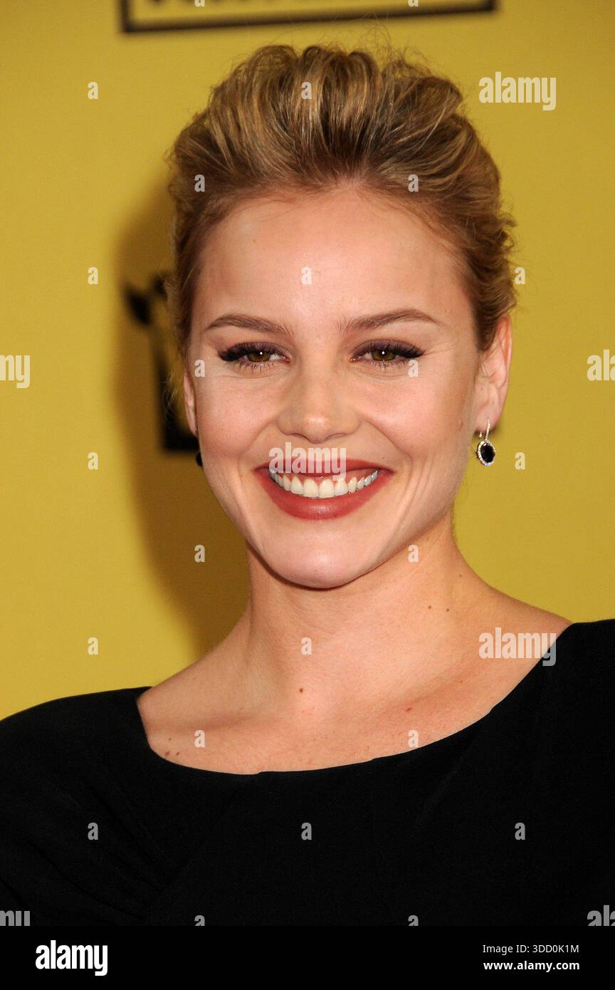 15 January 2010 - Hollywood, California - Abbie Cornish. 15th Annual ...