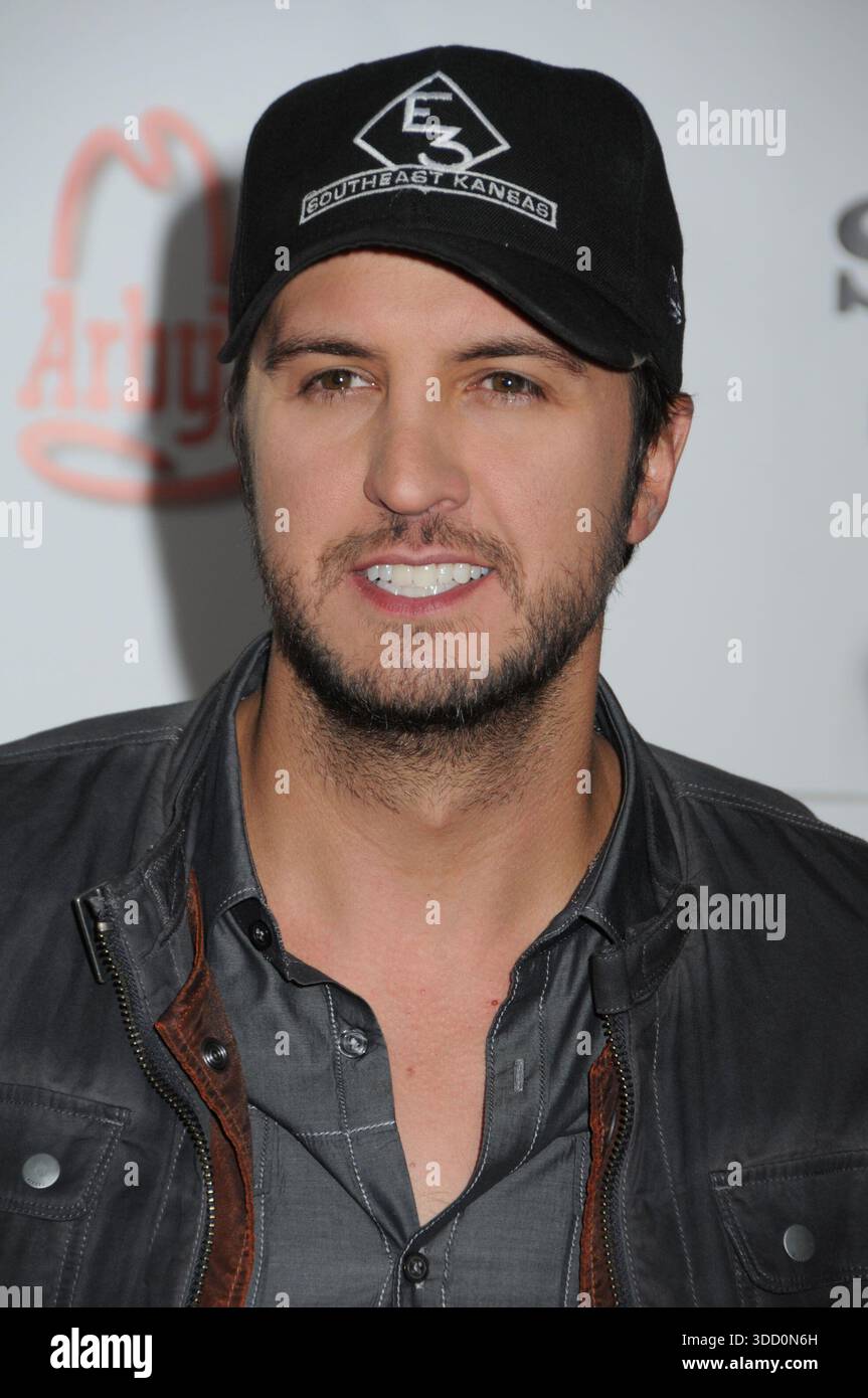 08 November 2010 - Nashville, TN - Luke Bryan. "Country Strong" World ...